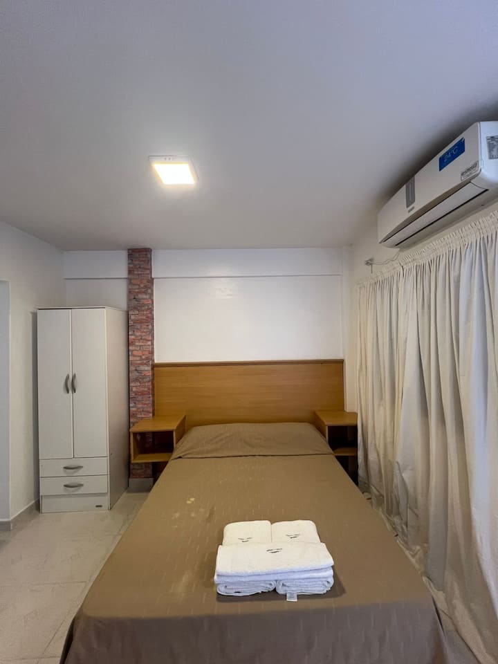 Acogedor Mono Ambiente Sobre Av. Maipu - Corrientes, Argentina