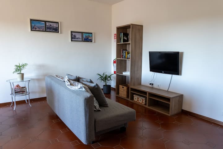 "Grandma Gina" Bright Apartment, Air Conditioning - Viareggio