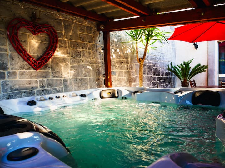 Maison à La Campagne Avec Jacuzzi Et Grand Jardin - Villeneuve-lès-Béziers