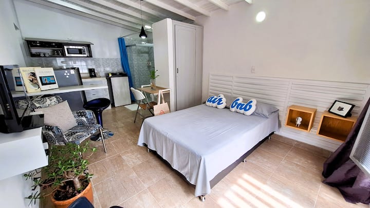 Loft En Medellín A 15min Caminando De Plaza Mayor. - Medellín