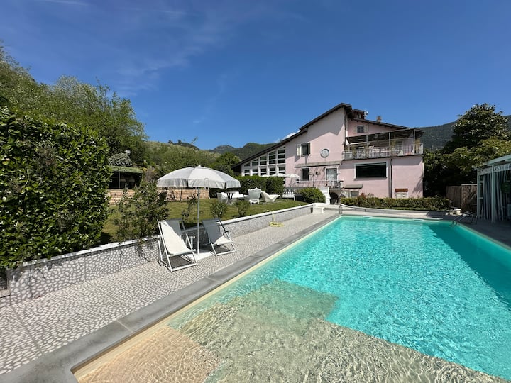 Villa Riviera 16p, Pool, Tennis, Gym, Wifi, Bbq - イタリア ラ・スペツィア