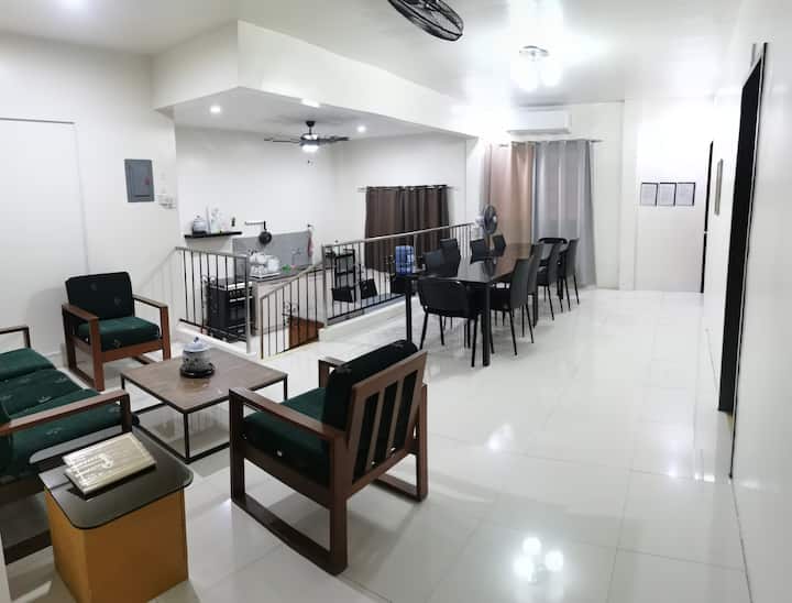4br For 13pax Near Sm Ecoland Davao - Davao City