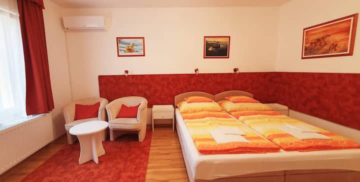 Jlia Villa Apartman - Hévíz