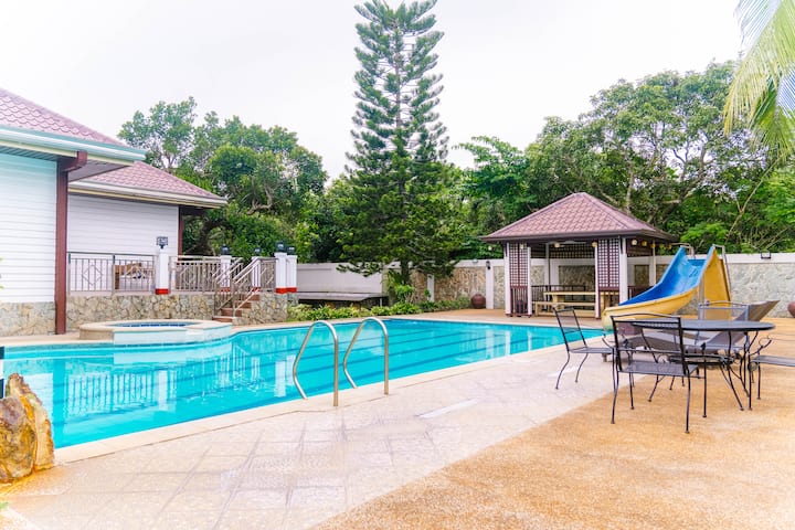 Amadeo Villa Esperanza - Amadeo