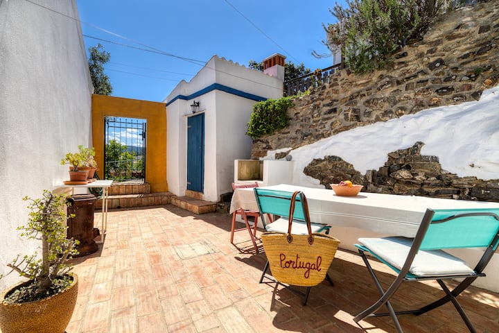 Casa Limao Old Town
+Private Patio +Marvelous View - Aljezur