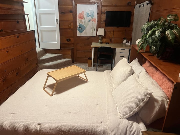 Casa Bliss - Oakland, CA