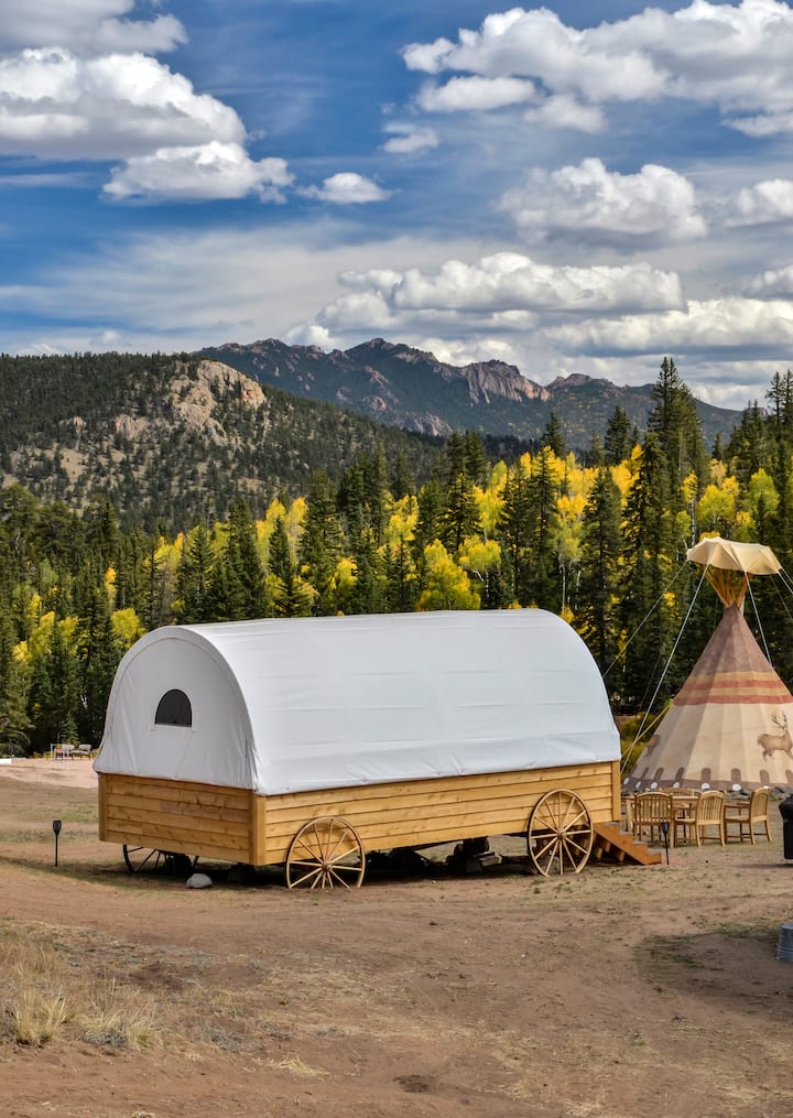 Enjoy A "Weekend In The Wild" In A Conestoga Wagon - Tarryall Reservoir, Jefferson