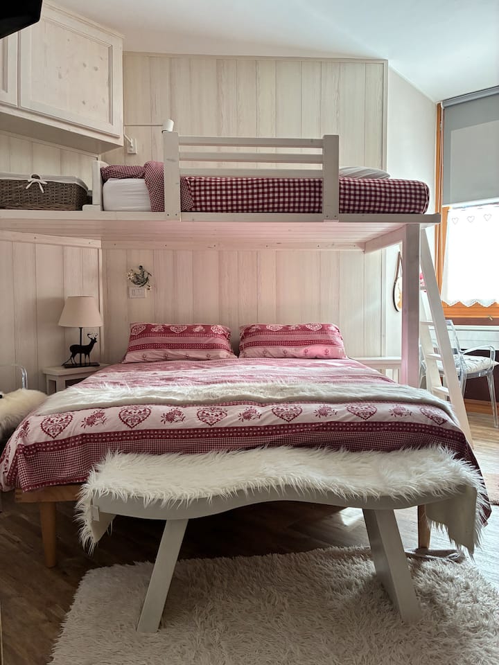 Luxurious Apartment In Cervinia, Giomein Building - Valtournenche