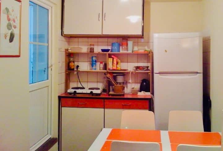 Grande Chambre, Coeur Ville, Indépendante, Cuisine - Le Mans