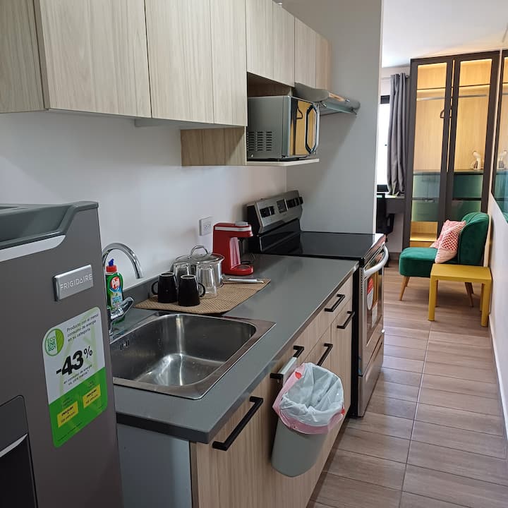 Top Rated Studio/city View + A/c +Safe Area - Tegucigalpa