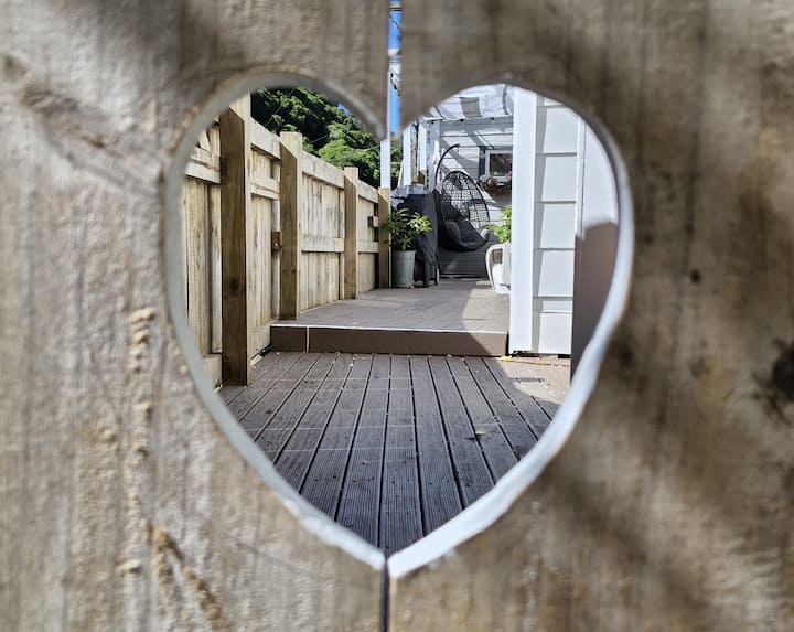 * * *Chic Cottage /Aro Valley/city Fringe Serenity - Wellington
