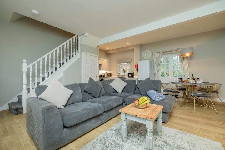 Peveril Cottage - Chesterfield