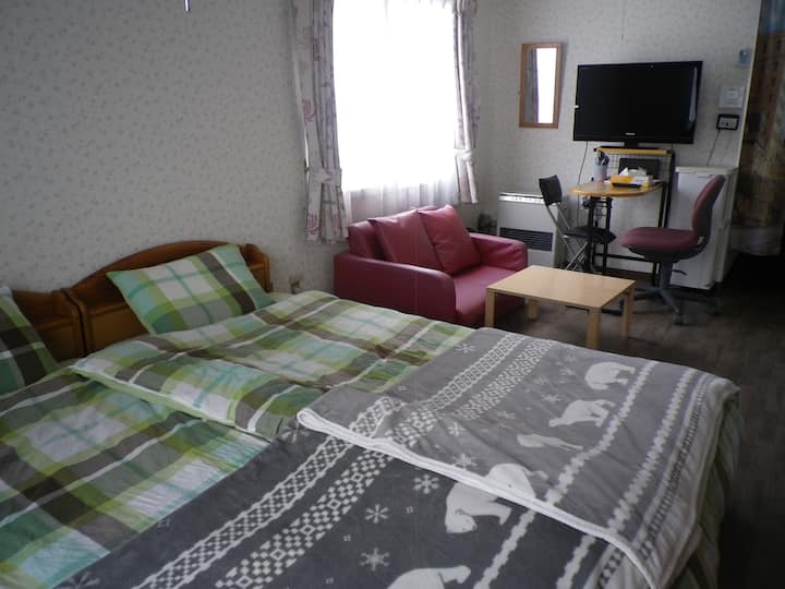 Room 306, Near By Aeon Mall,  5' Walk To Metro - Sapporo