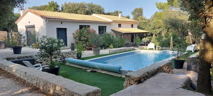 Villa St-restitut - Suze-la-Rousse