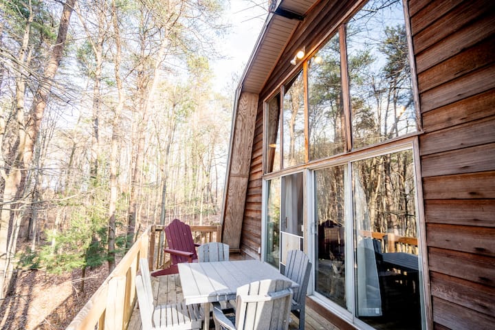 Glenwood Cabin In The Woods - Hocking Hills State Park, OH