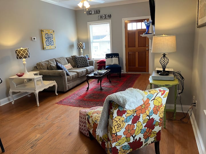 Oxford 4 Bedroom/4.5 Bath Home. <2 Mi From Campus! - Oxford, MS