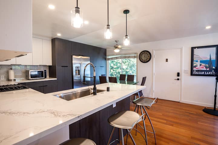 Brand New Kitchen +Walking To Culver Dt & Parking - Culver City