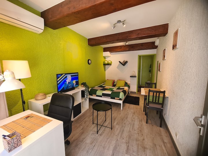 Studio Climatisé Avec Parking Proche Du Port - La Seyne-sur-Mer