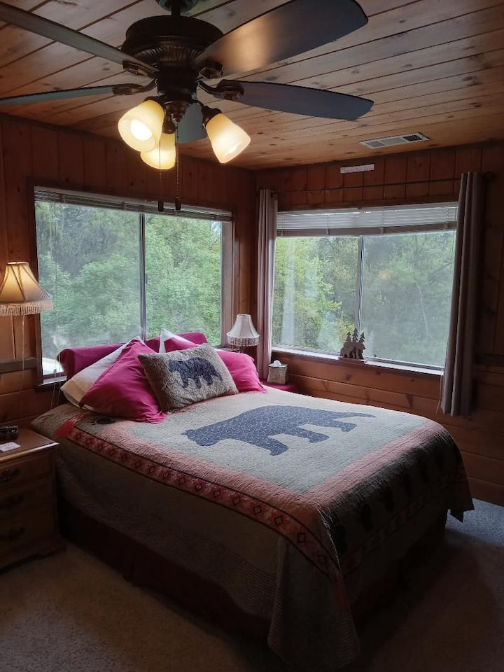 Mountain Serenity - Oakhurst, CA