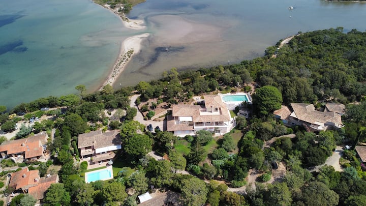 Août 25 Villa Standing Accès Privatif Plage - Porto-Vecchio
