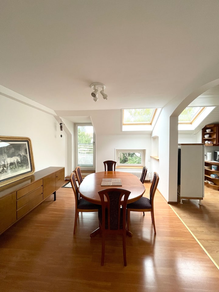 Zentrale, Charmante 4 Zimmerwohnung Im Bachletten - Bâle