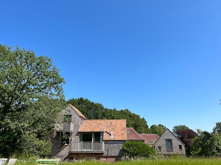 Two Unique Lodges In Nature - For 10 Guests - Peer