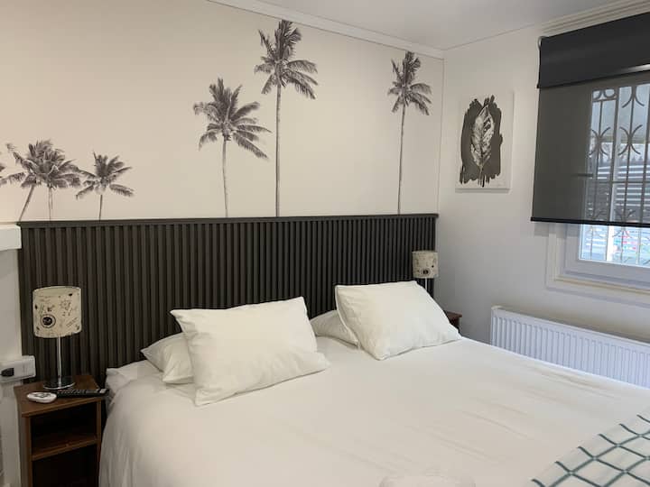 Hostal 7 Norte Double Room With Ensuite Bathroom - Viña del Mar