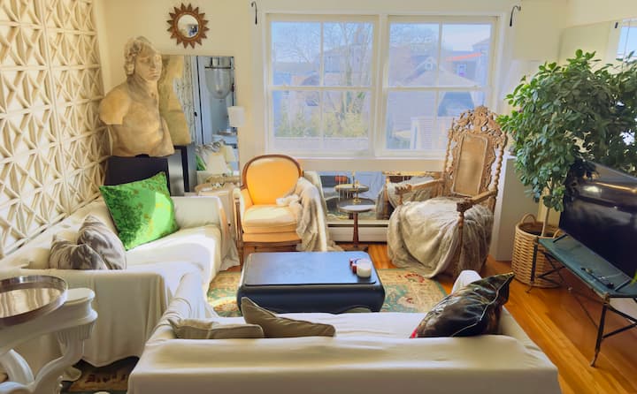 Designer's Romantic Home With Soul - Pets Ok - Provincetown, MA