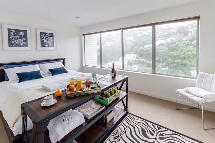 'House Of Lego’ Spacious 3 Bed Townhouse - Wellington