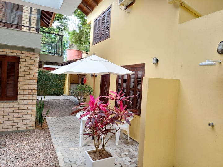 Pequeno Apartamento Em Bombinhas . Um Quarto - Bombinhas