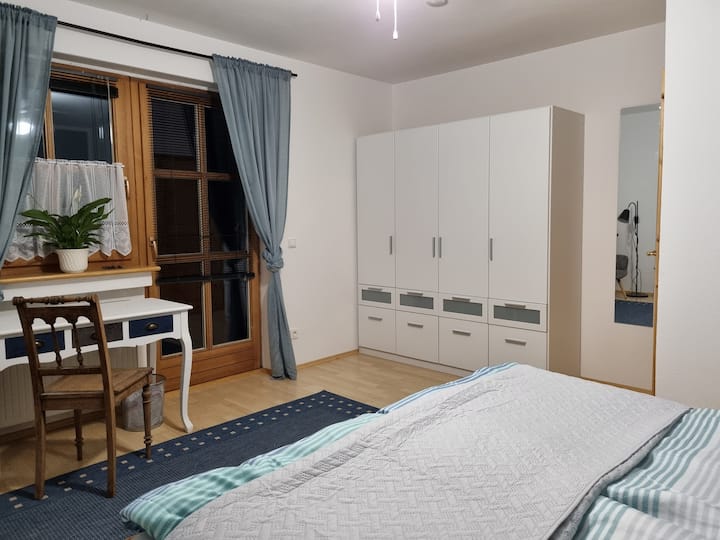 Back Again: Welcome In Our "Sperlingsnest"- Room 1 - Munich