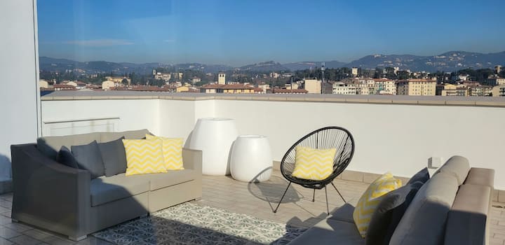 Attico 19～pvt Garage, Pvt Terrace, Close Tram Stop - Florenz