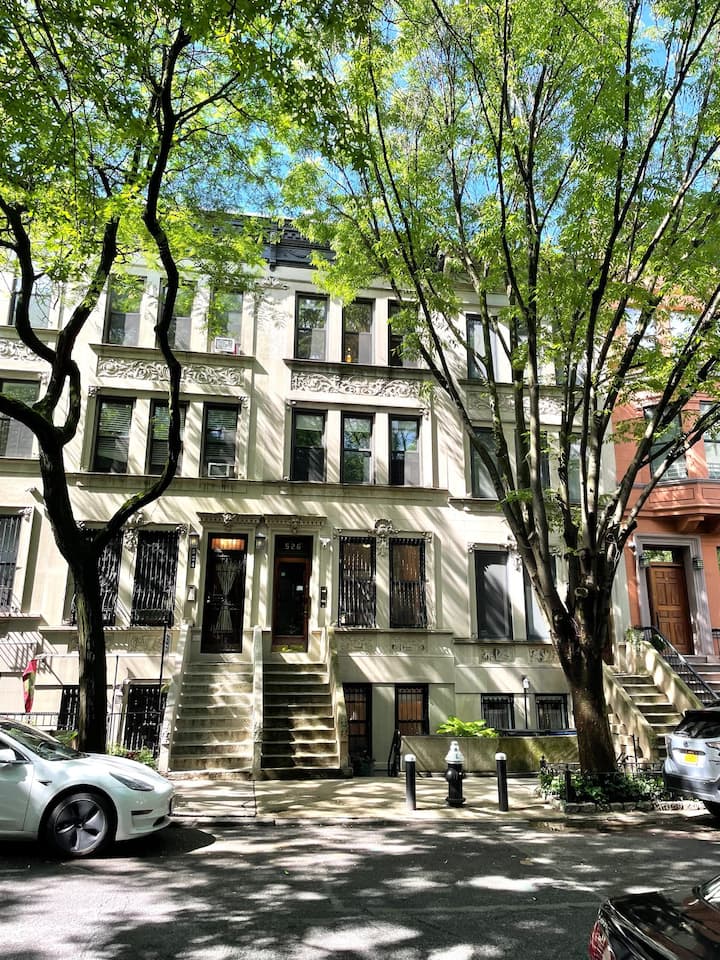 Gracious Townhouse Living In Hamilton Heights - Nueva York