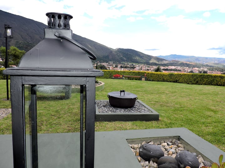 Casa Campestre Impecable
 Jardín, Vistas, Chimenea - Colombia
