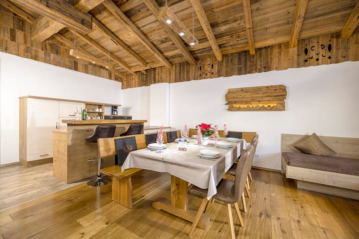 Apartment 8-13 People - Mayrhofen