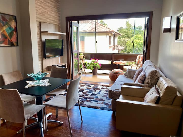 Aconchegante Duplex No  Bairro Planalto Em Gramado - Gramado
