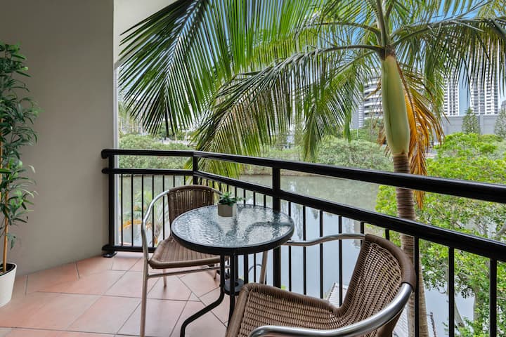 Hana - Gold Coast