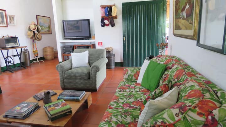 Finca Rural En Morelia Con Piscina - Pereira