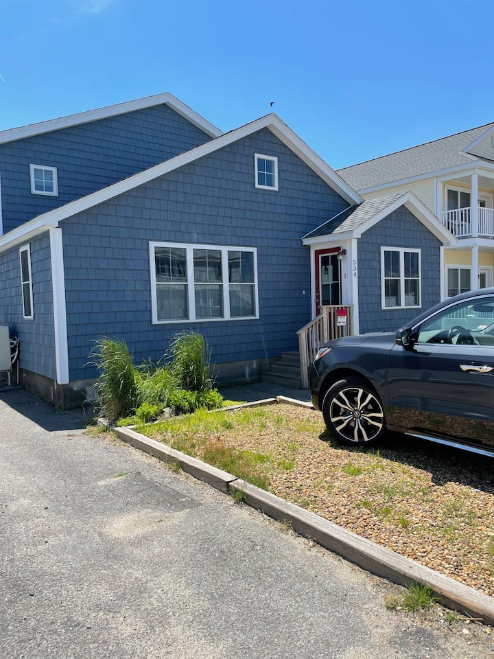 Seabrook Beach Gem 7+br/4 Bths - Covered Porch - 索爾茲伯里