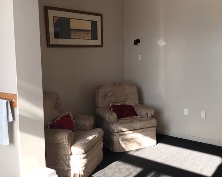 106 - Private Self-contained Hostel Unit - 3pax - Tūrangi