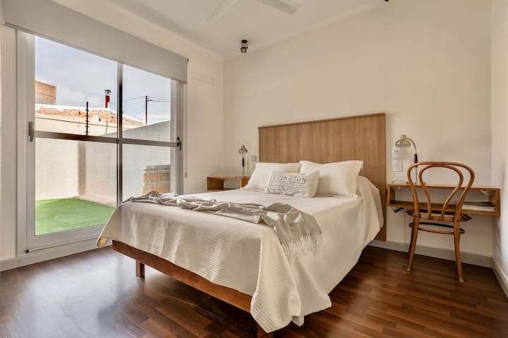 Pb1 Hermoso Y Moderno Depart. Con Cochera & Jardín - Chile