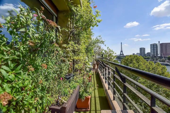 Sunny, Vegetal & Spacious Appartment With The View - Paris