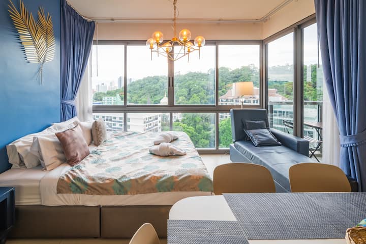 60 Sq.m. Exquisite Castle View 5star Condo Pattaya - Thailand