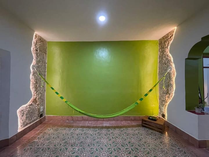 Casa Amplia/ Piscina/ Wifi Veloz/parking - Mérida