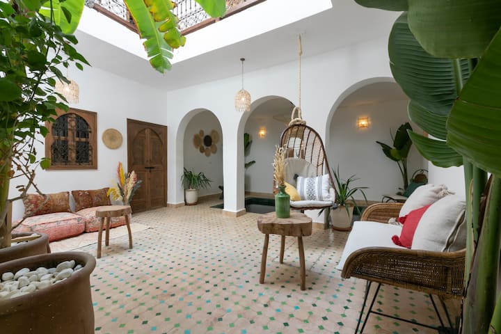 Chambre Charmante + Petit-déj + Piscine - Maroc