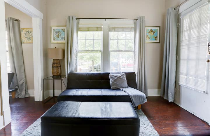 Business Travelers 1b All Utilities Washer/dryer 2 - Louisville, KY