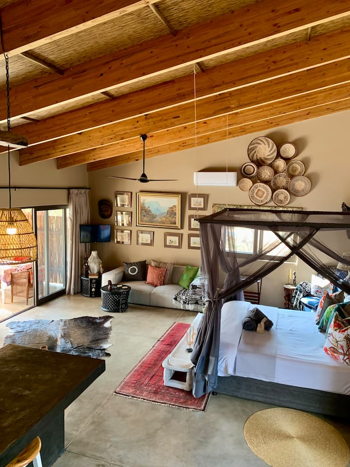 Rooibos Lux Bush Cottage (Solar) Hoedspruit Kruger - Hoedspruit