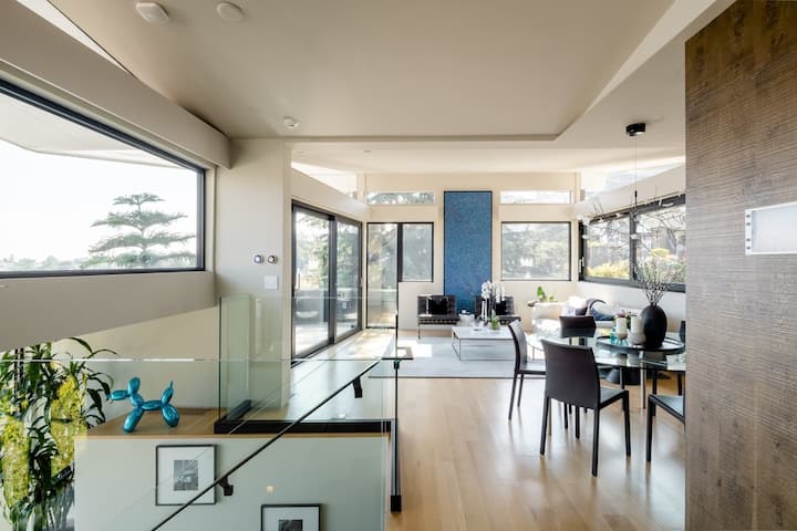Large Modern Castro View Home - 宇佐市