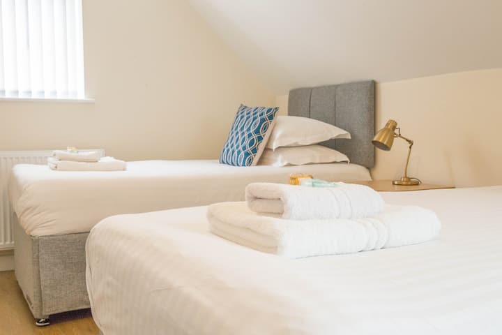 Spacious 2 Bed Apartment Close To Oxford Parkway - Oxford