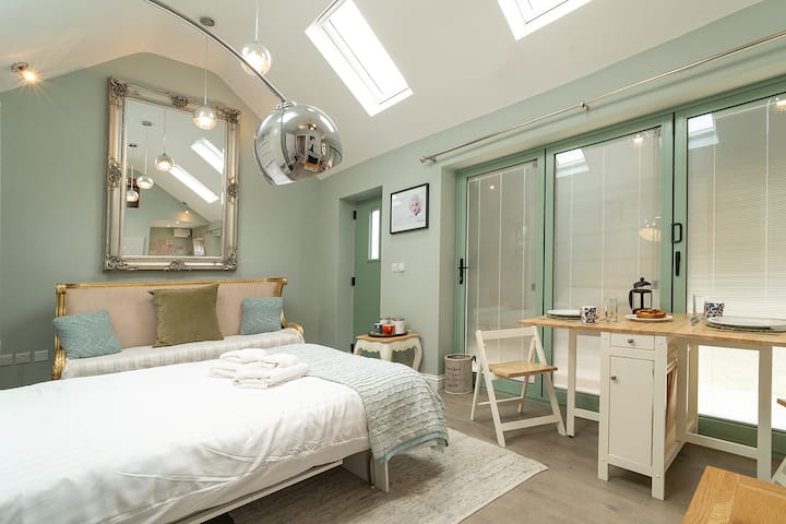 Luxurious Studio. Free Parking - Oxford